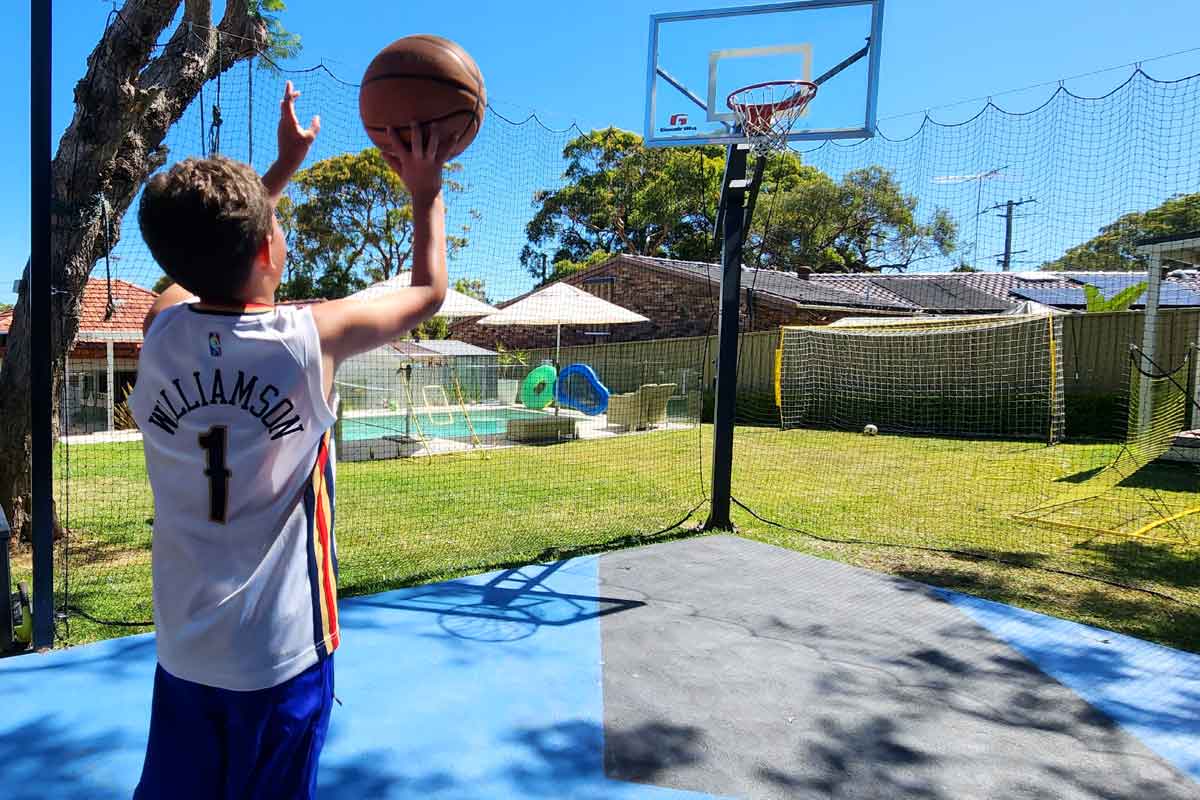 4m Heavy Duty 80mm Net Support Post & Haverford