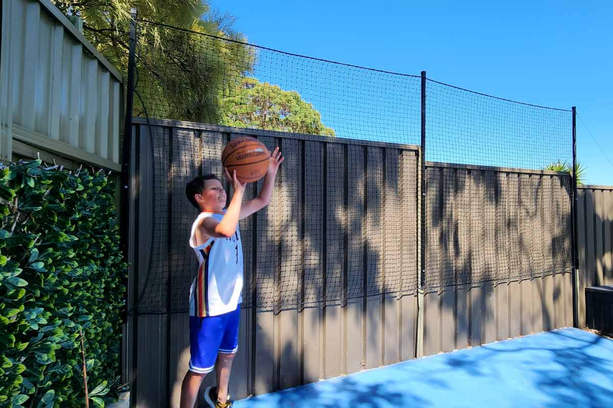 Ball Stop Barrier Nets with 2 Support Posts - 100mm sq (Multiple Sizes ...